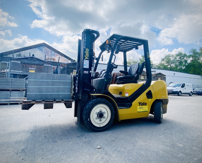 Die richtigen Gabelstapler Reifen – Arten und Einsatzzwecke - MF ...